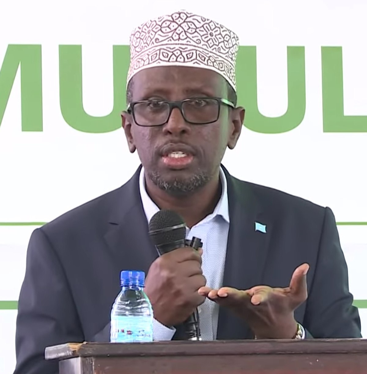 Sheekh Shariif”,Awal wax-garad ayaa na hogaamin jiray maanta kan qoriga ...